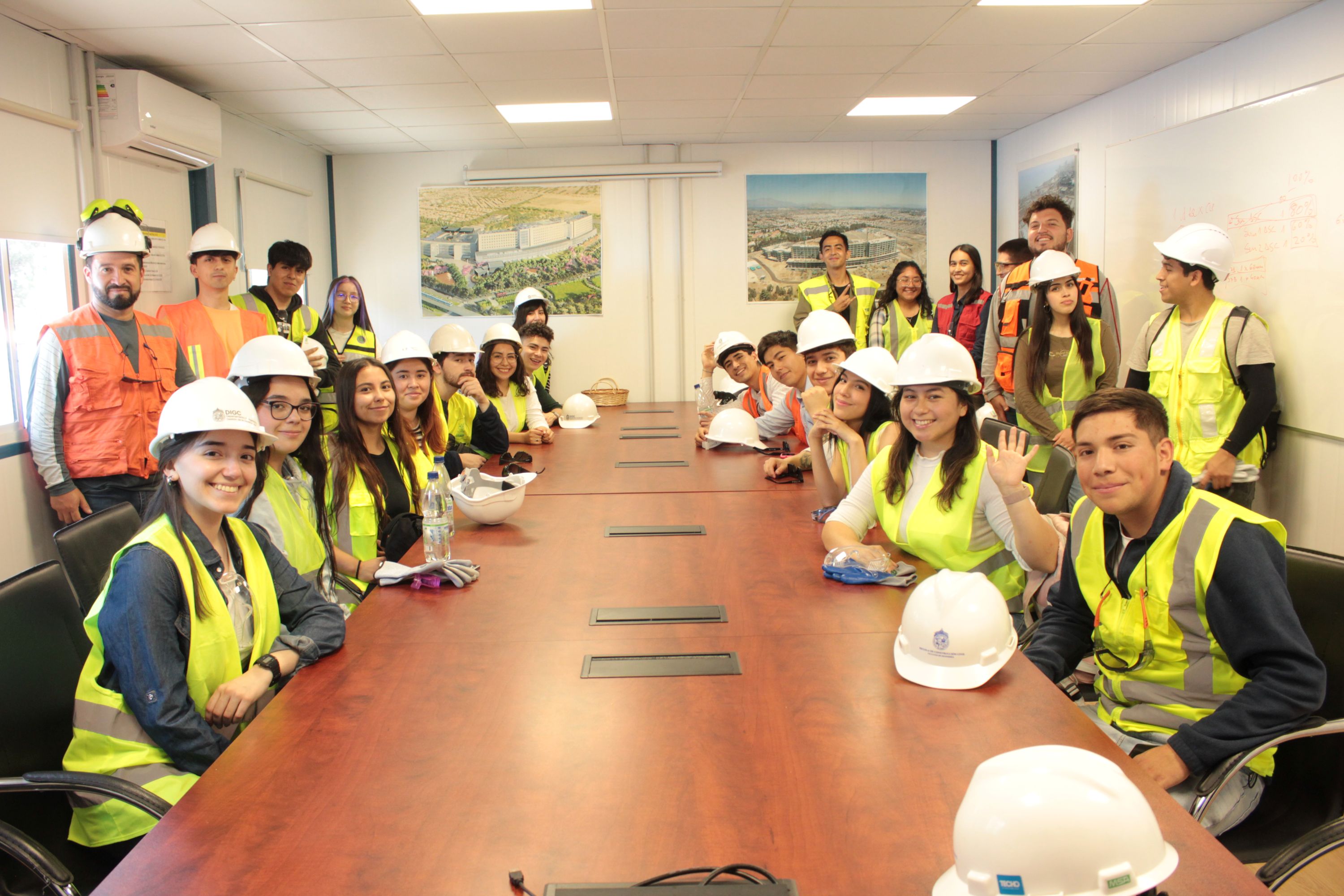 Centro UC Innovación del Hormigón - Visita al Nuevo Hospital Sótero del ...